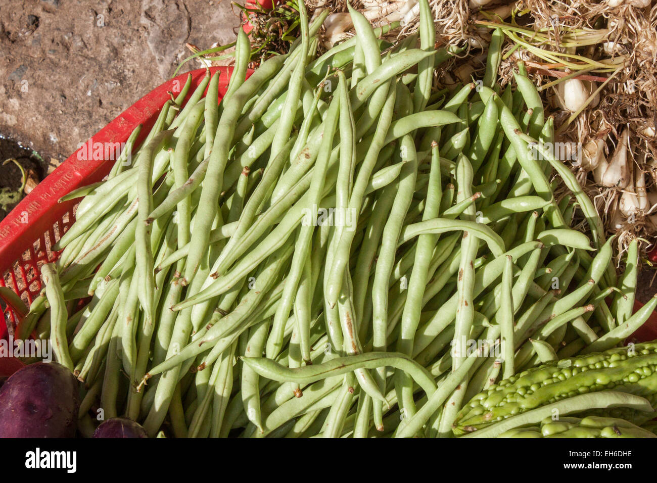 Long beans vietnam hi-res stock photography and images - Alamy