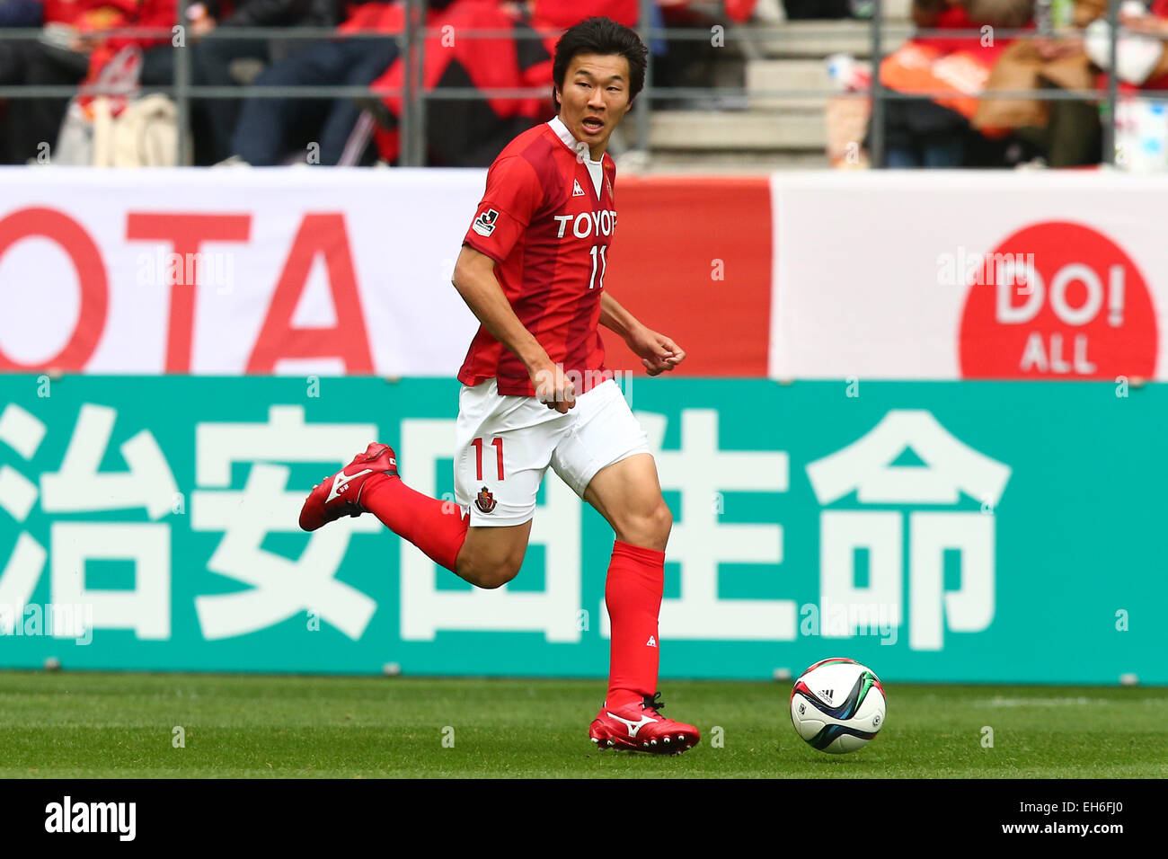 TOYOTA Stadium, Aichi, Japan. 7th Mar, 2015. Kensuke Nagai (Grampus), MARCH 7, 2015 - Football ...