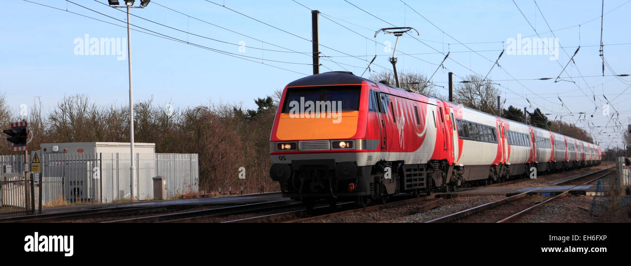 Class 91 electric engine hi-res stock photography and images - Alamy