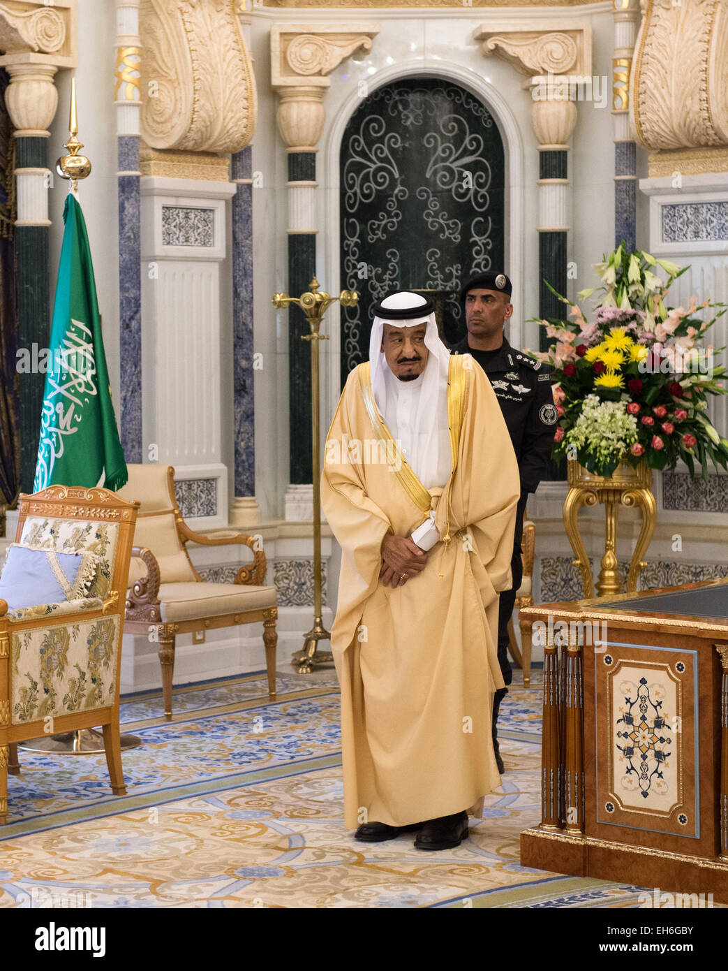 King salman at his palace in riyadh hi-res stock photography and images ...