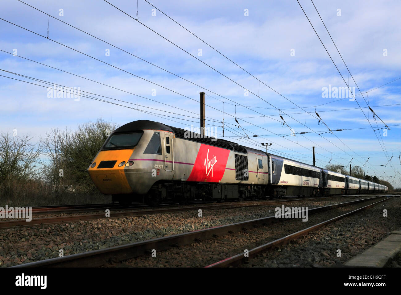 43277 virgin trains hi-res stock photography and images - Alamy