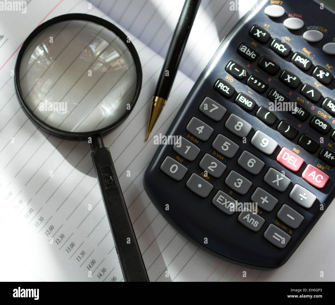 Lens calculator hi-res stock photography and images - Alamy