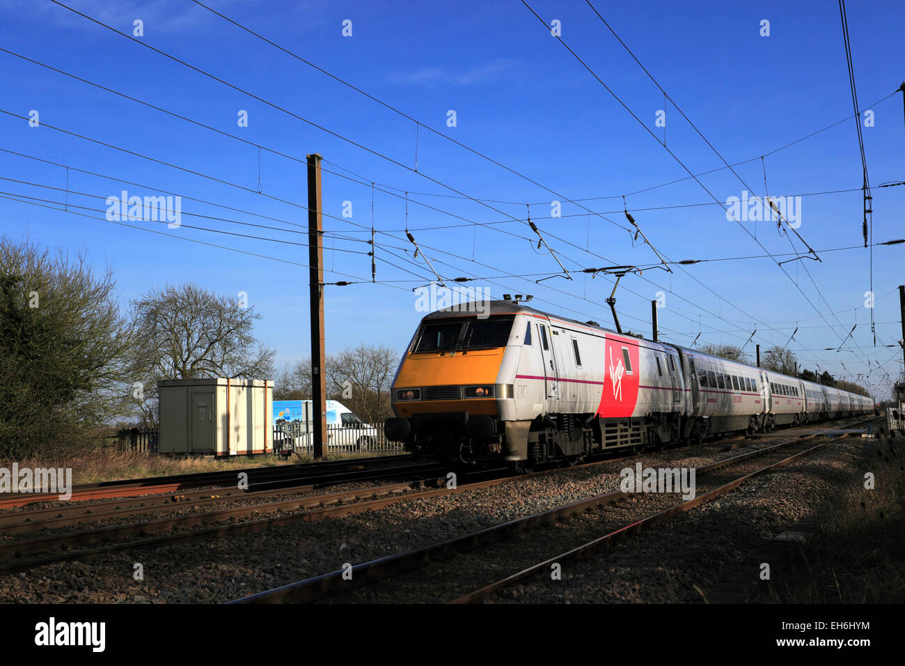 Class 91 for virgin trains east coast hi-res stock photography and ...