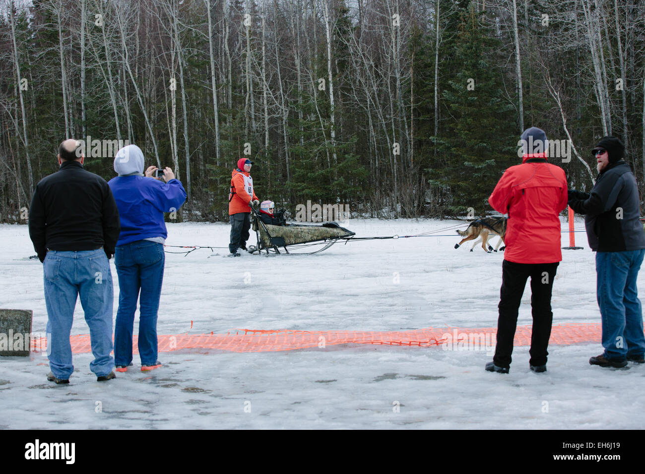 Onlookers watched Steve Watkins of Tepeka, Kansas arrive at the ...