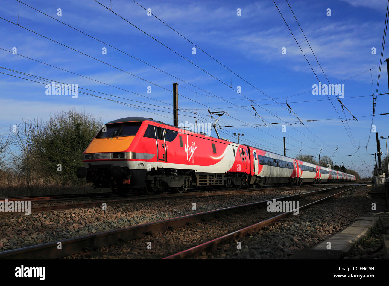 91124 Virgin Trains operating company, 91 class High Speed Electric ...