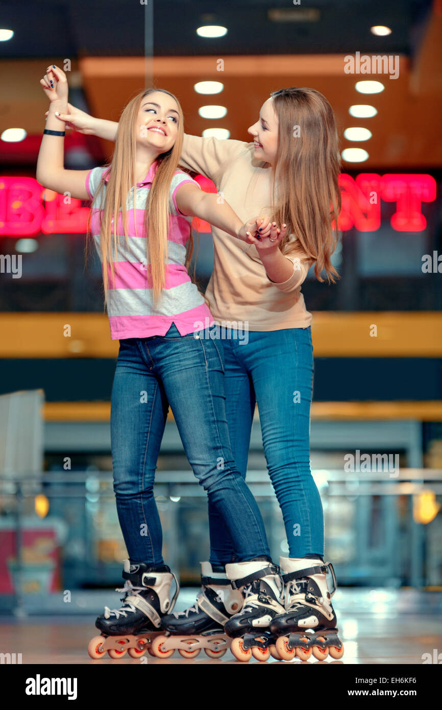 Beautiful girls on the rollerdrome Stock Photo - Alamy