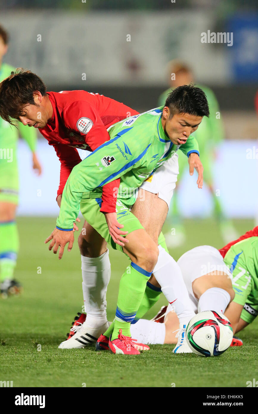 Shonan BMW Stadium Hiratsuka, Kanagawa, Japan. 7th Mar, 2015. (L-R ...