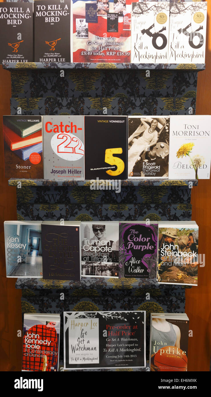 Vintage literature hi-res stock photography and images - Alamy