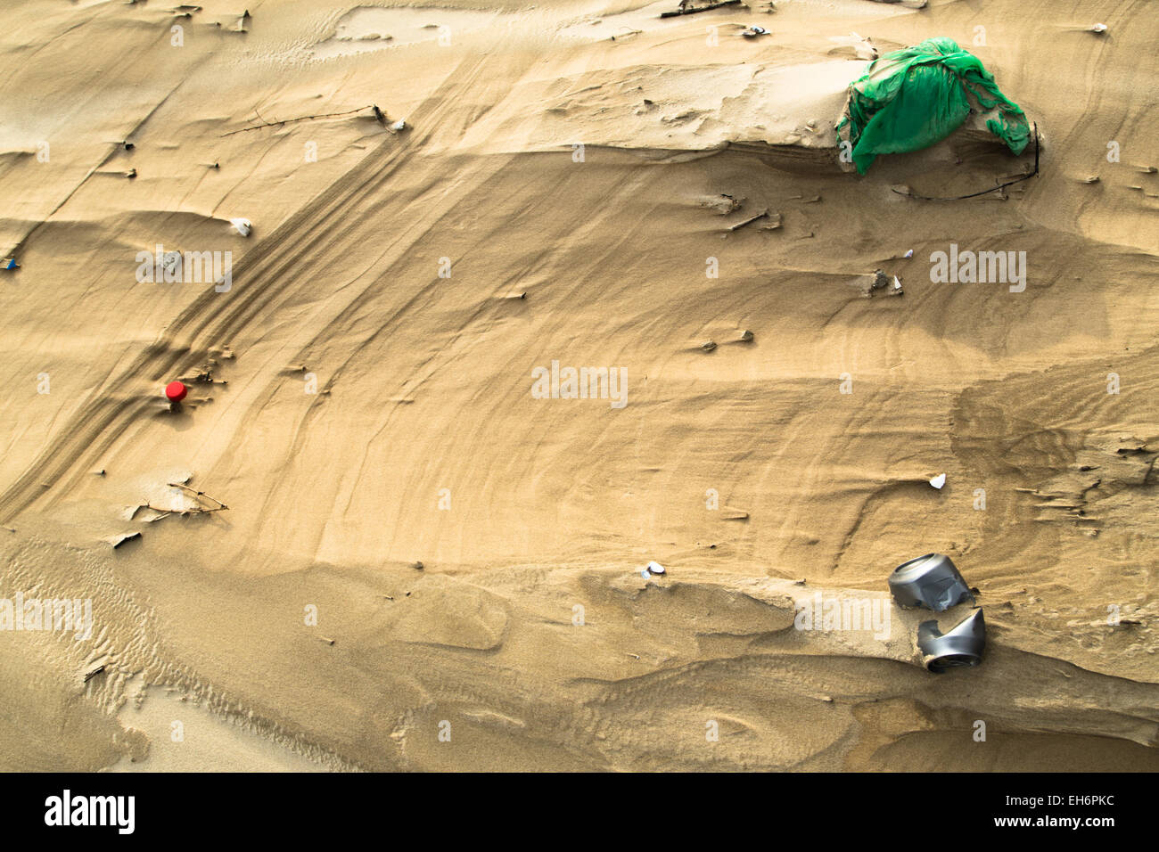 Garbage on the beach of Brazil Stock Photo - Alamy