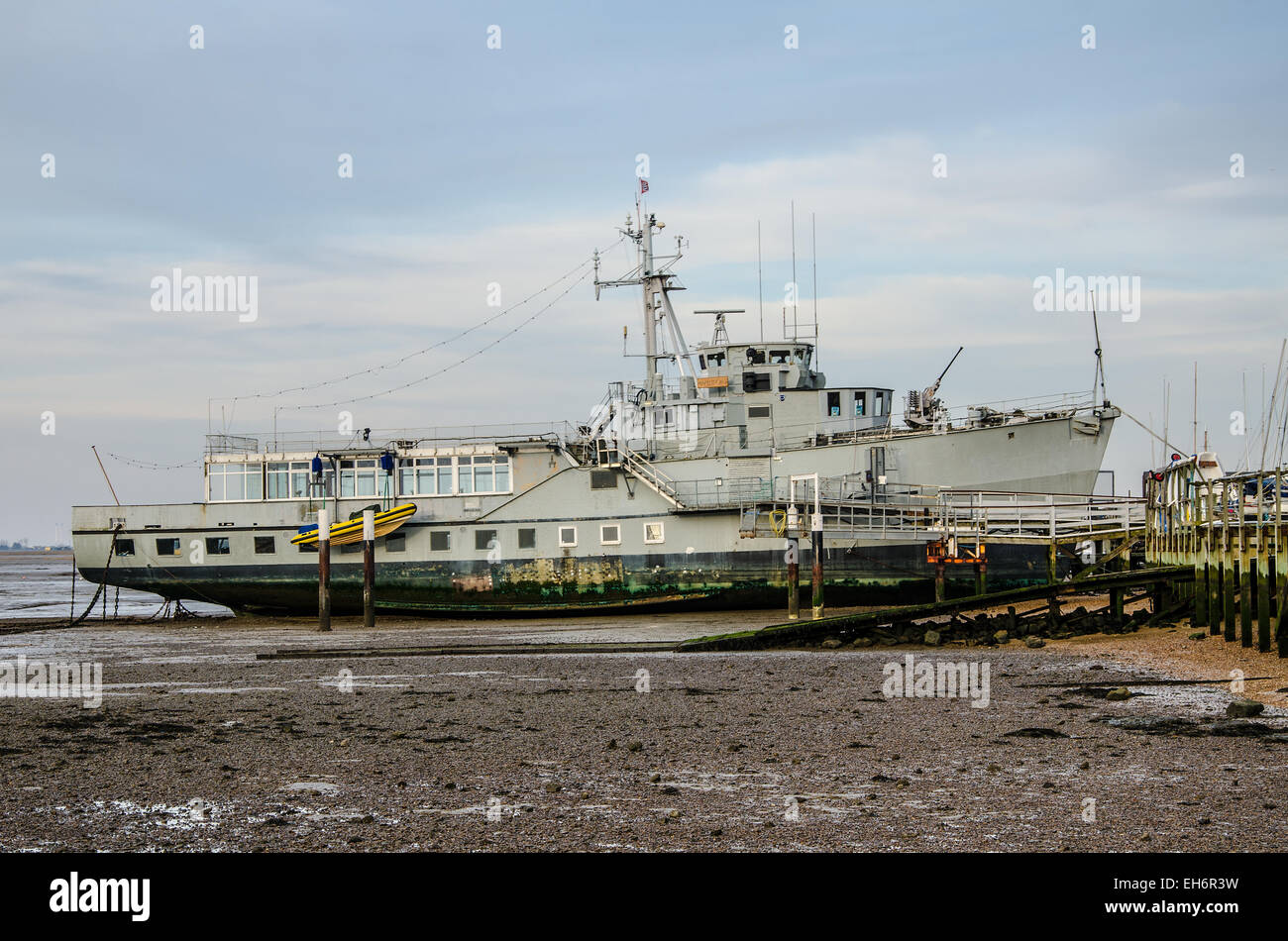 HMS Wilton was a prototype coastal minesweeper/minehunter for the Royal ...