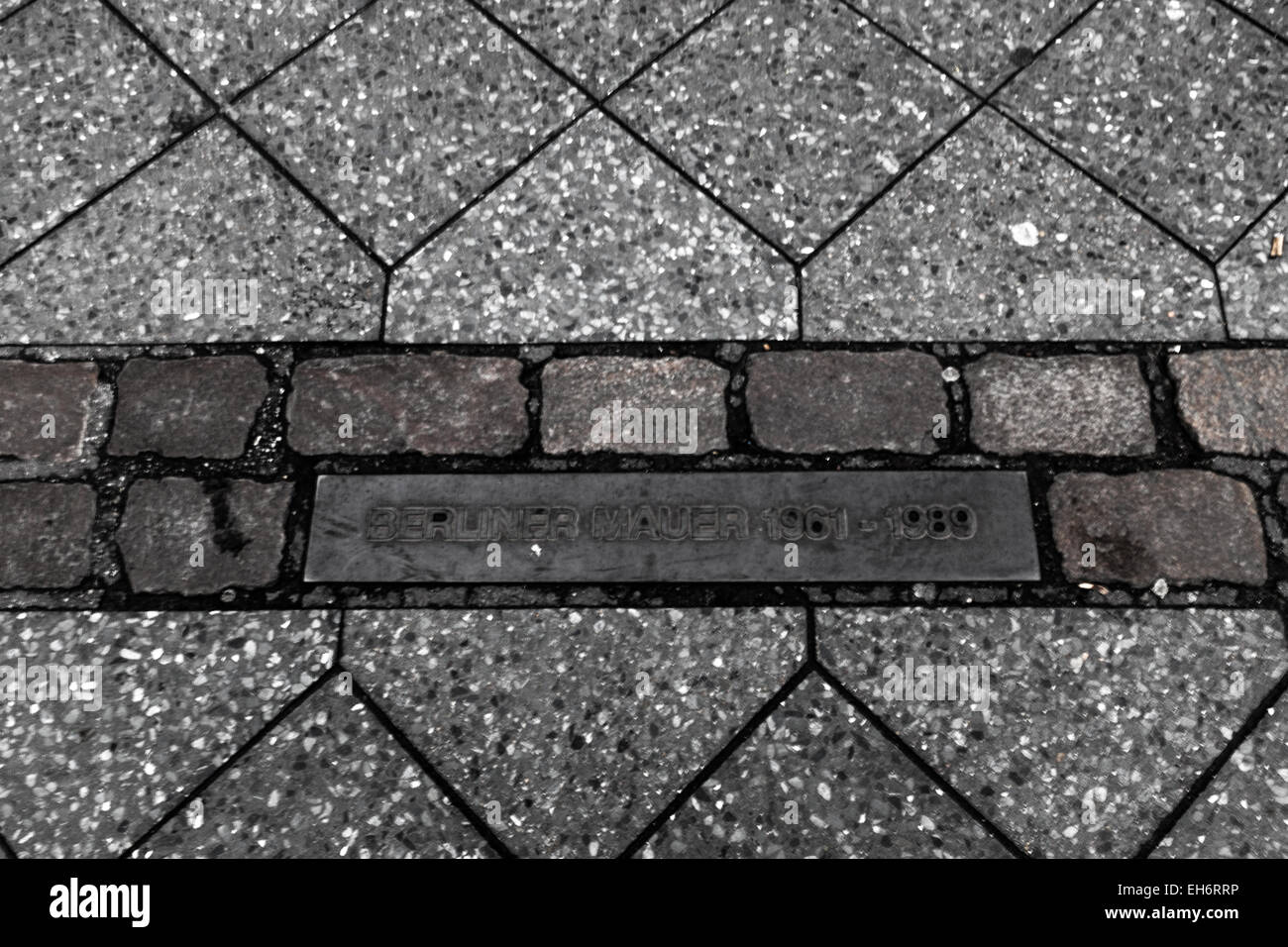 the Berlin Wall, frontier, war, separated, street, tourist, street ...