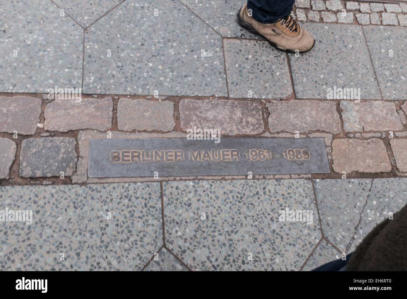 the Berlin Wall, frontier, war, separated, street, tourist, street ...