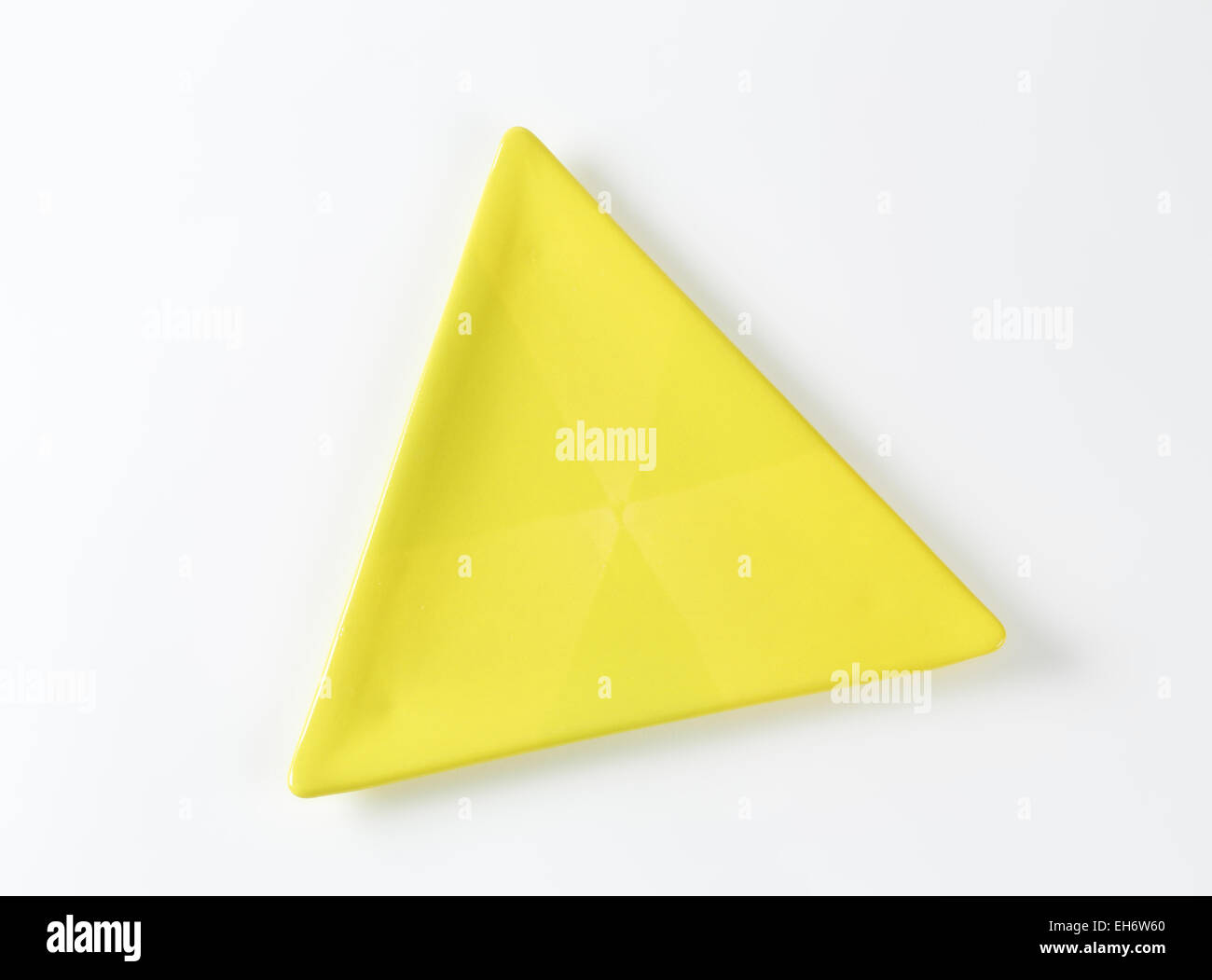 Small plain yellow triangle plate - great fot appetizers and entree ...
