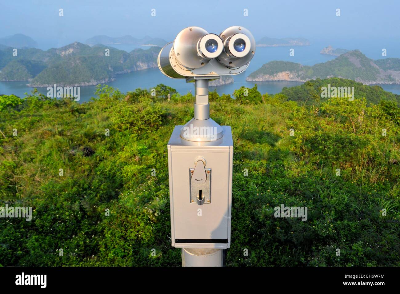 Scenic lookout binoculars Vietnamese island Cat Ba Stock Photo - Alamy