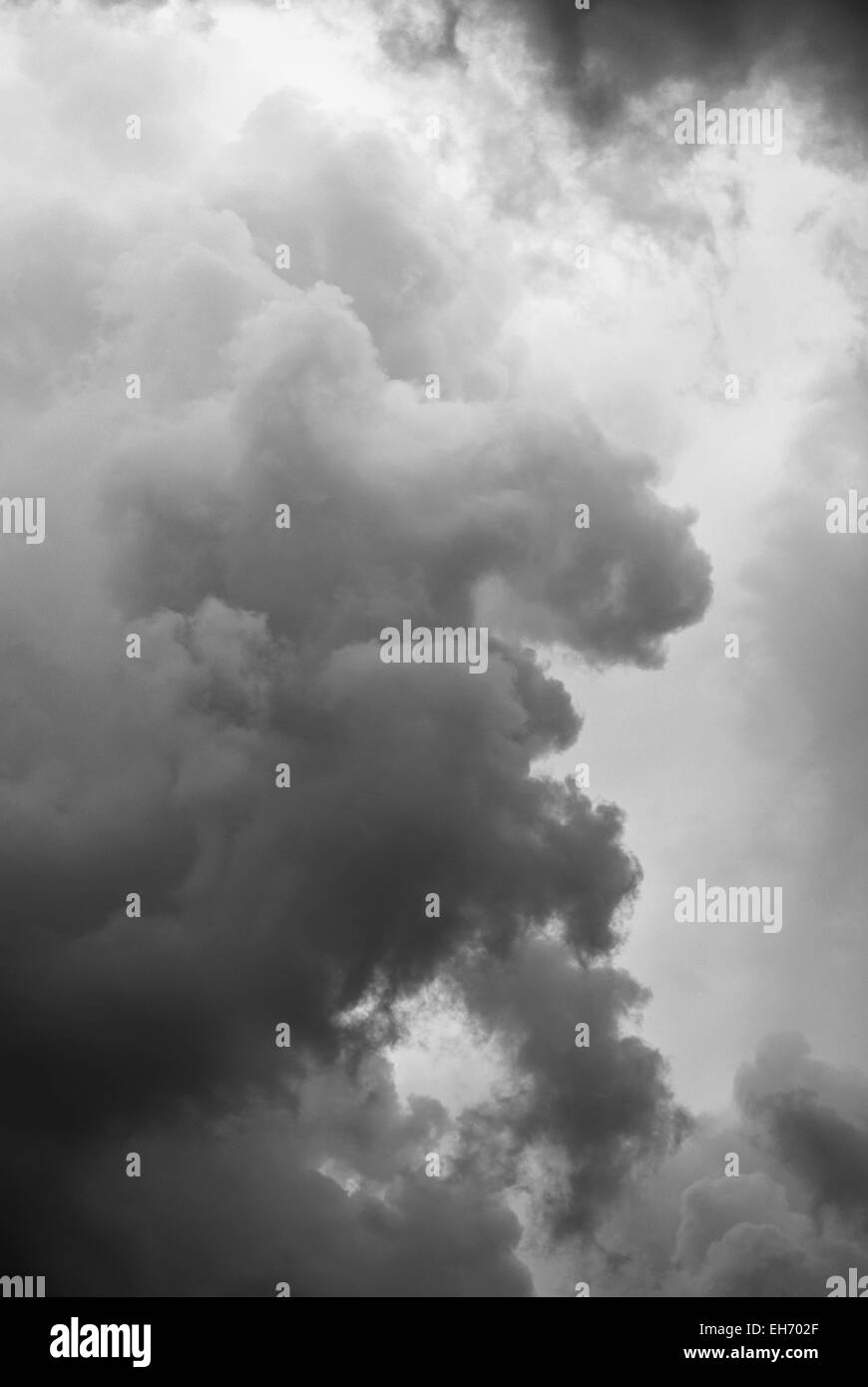 Dramatic sky dark stormy white Black and White Stock Photos & Images ...