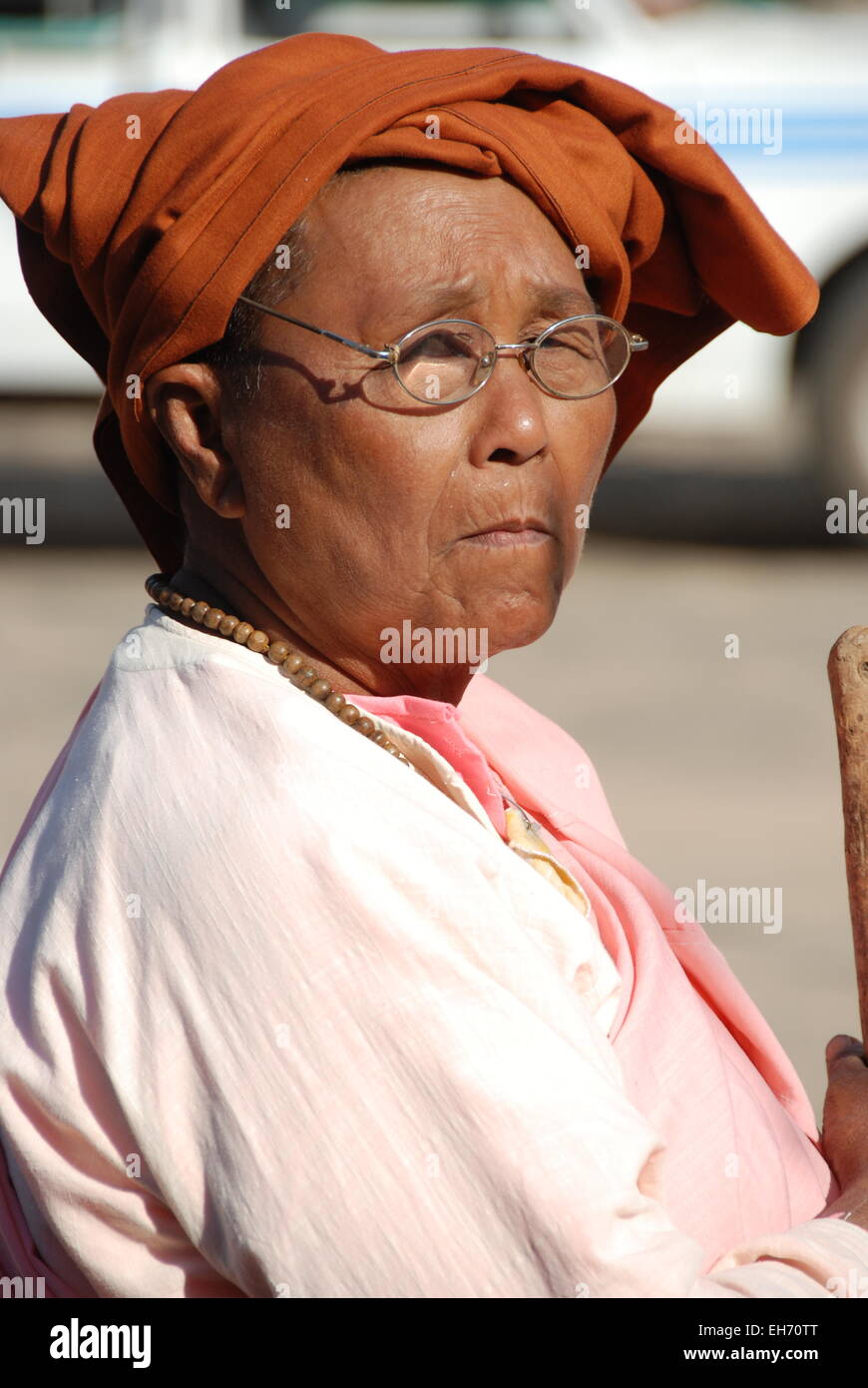 Old nun hi-res stock photography and images - Alamy