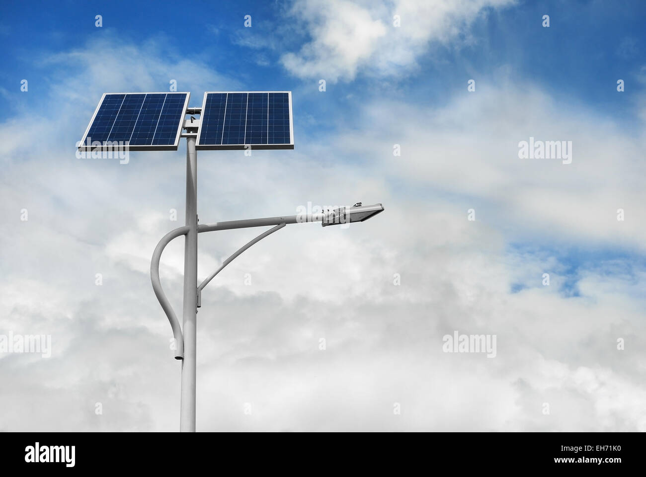 Solar street light hi-res stock photography and images - Alamy