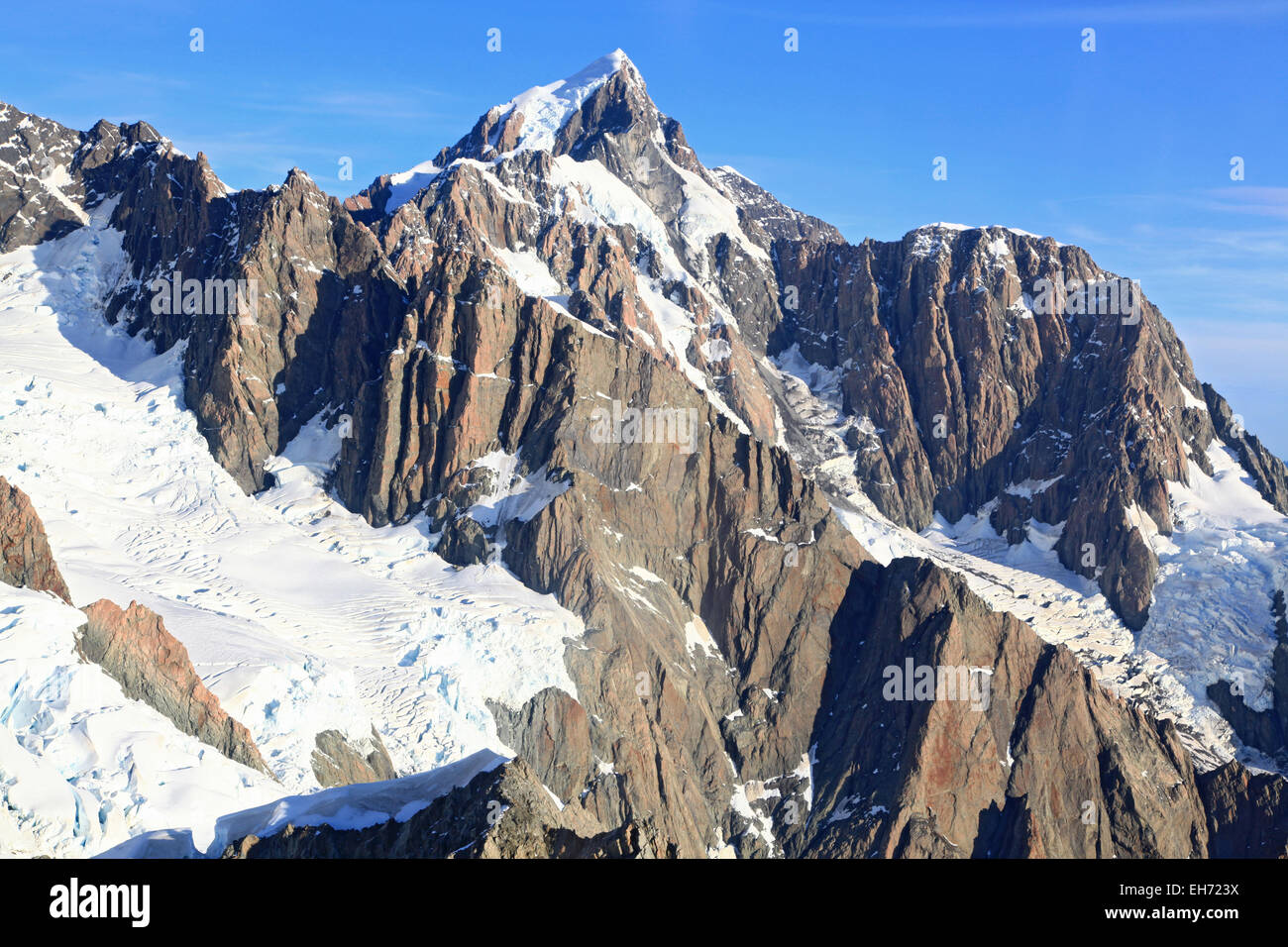 aerial view of suthern alpine alps of New Zealand from helicopter Stock ...