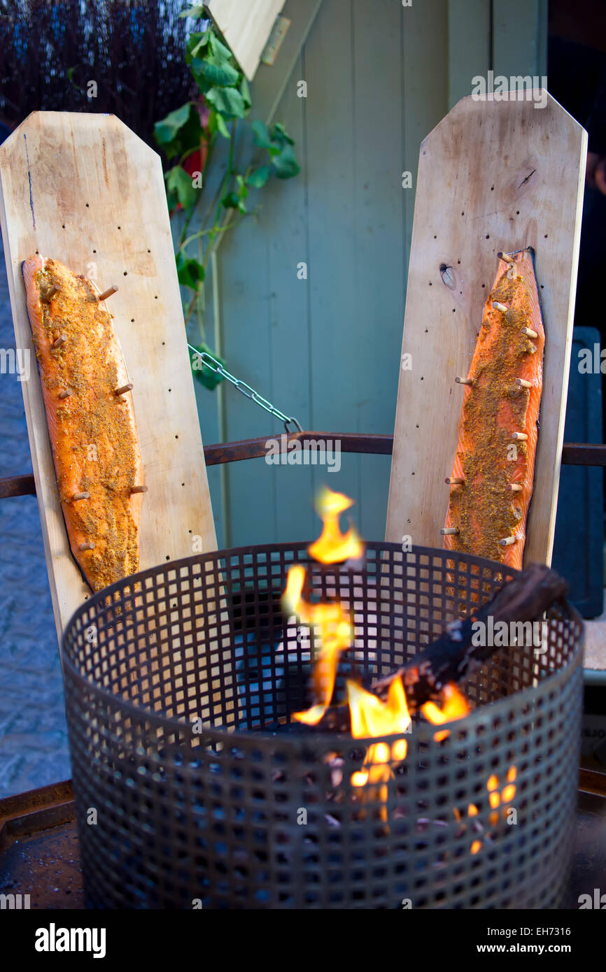 Smoking brazier hi-res stock photography and images - Alamy