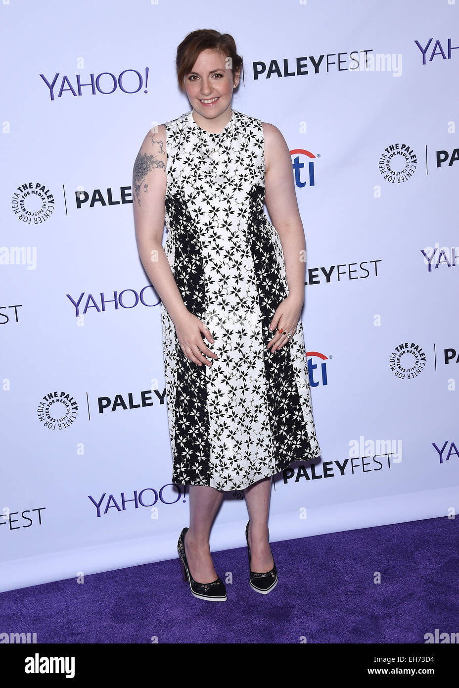 Hollywood, California, USA. 8th Mar, 2015. Lena Dunham arrives for the ...