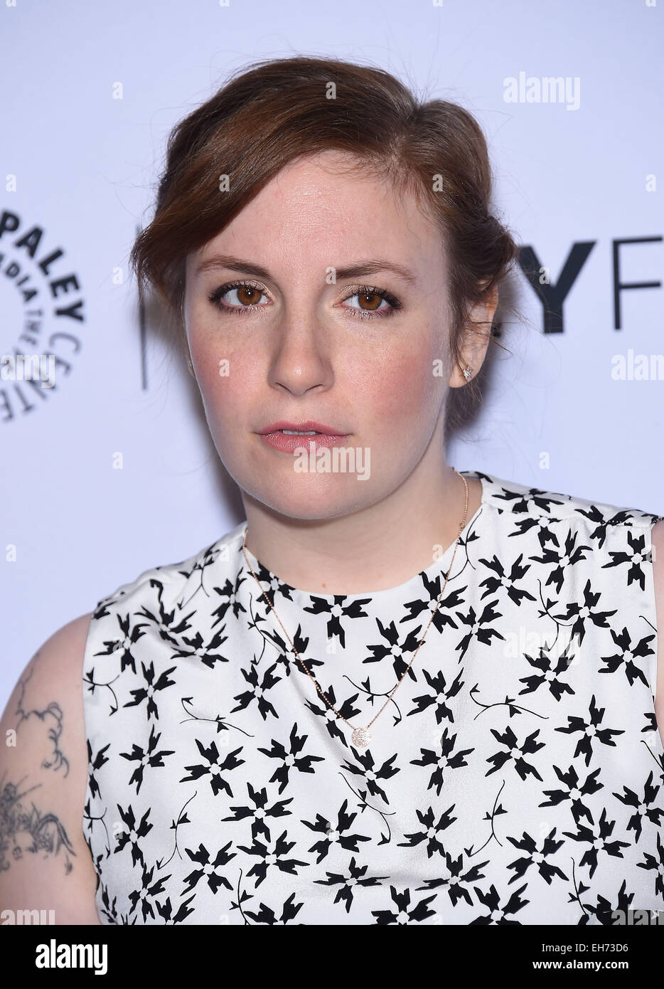 Hollywood, California, USA. 8th Mar, 2015. Lena Dunham arrives for the ...