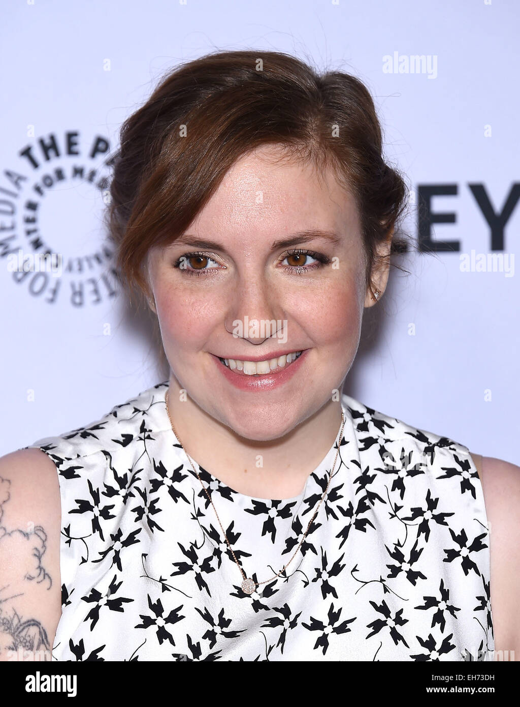 Hollywood, California, USA. 8th Mar, 2015. Lena Dunham arrives for the ...