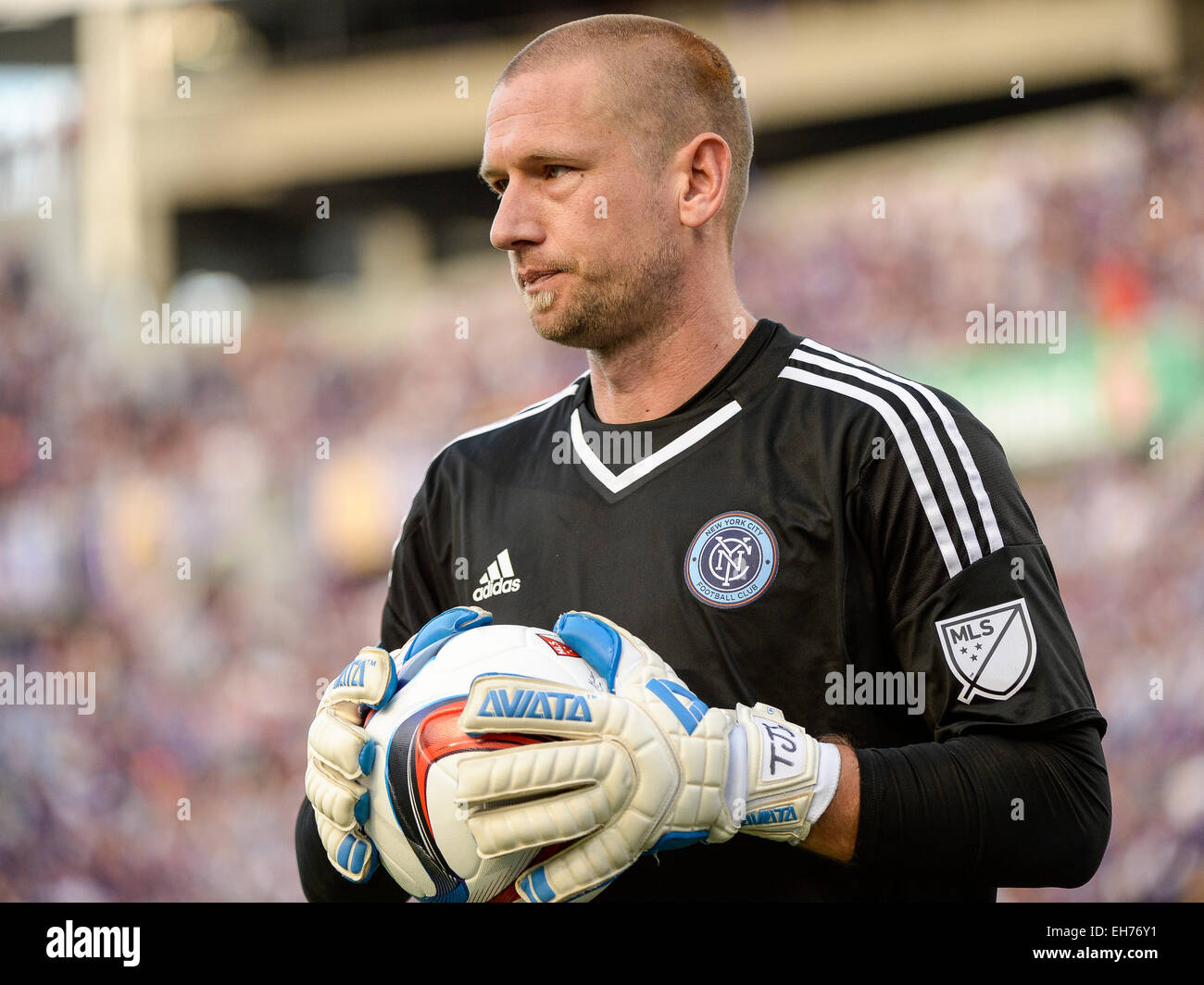 New york city fc goalkeeper josh saunders 12 hi-res stock photography ...
