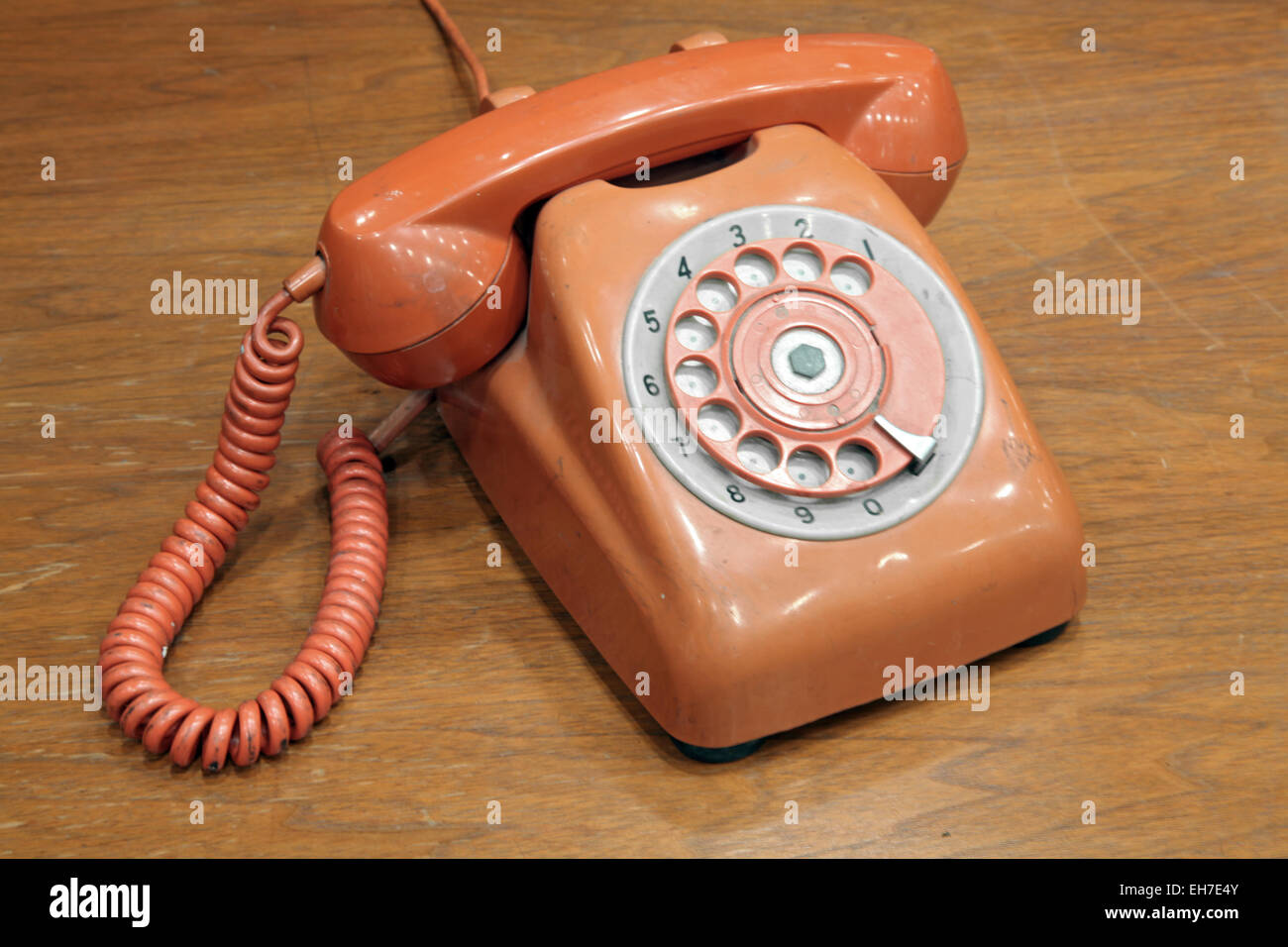 retro telephone on wood background Stock Photo - Alamy