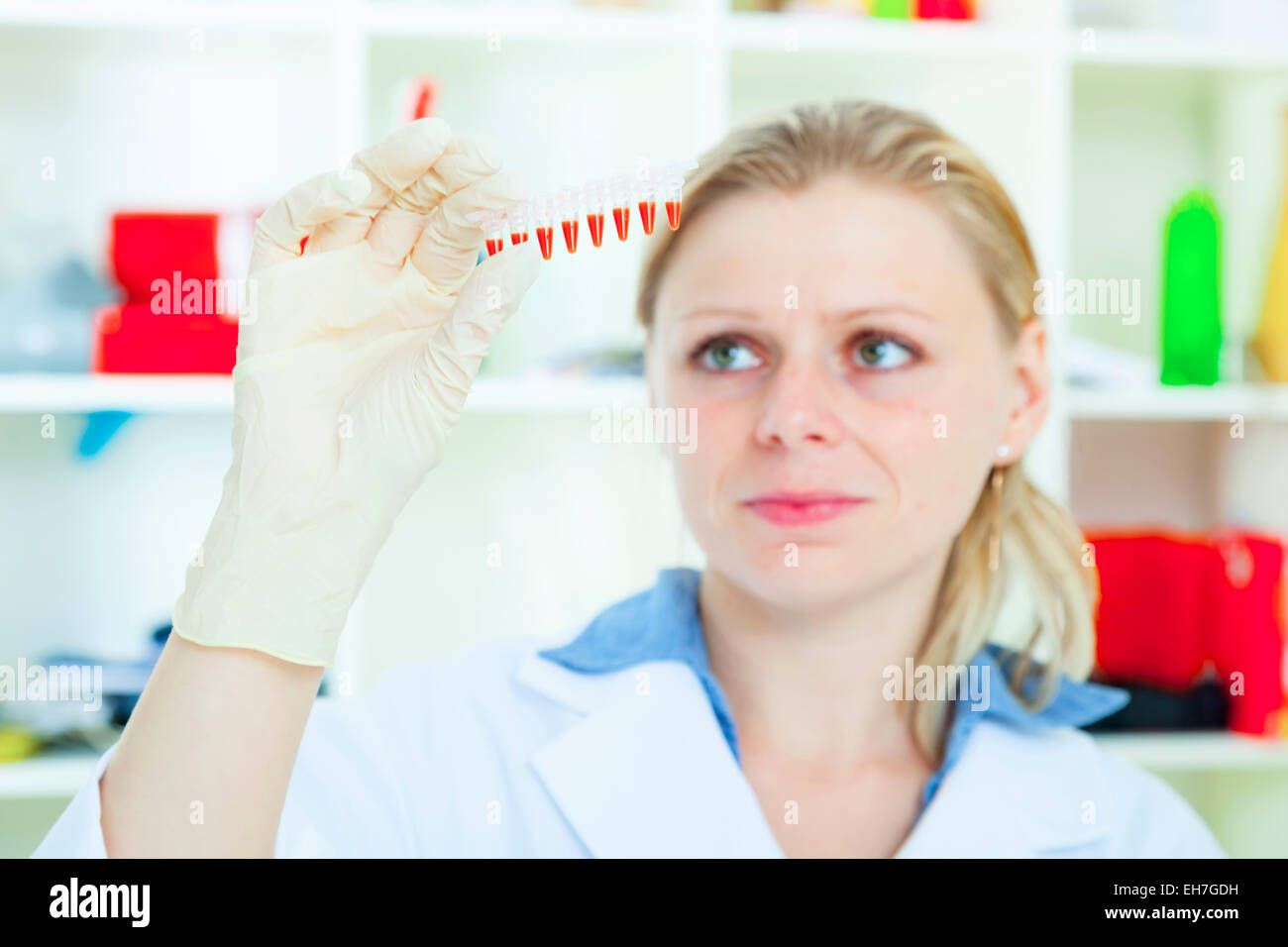 Medical samples hi-res stock photography and images - Alamy