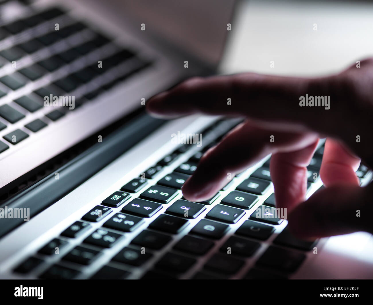 Laptop crime evidence hi-res stock photography and images - Alamy