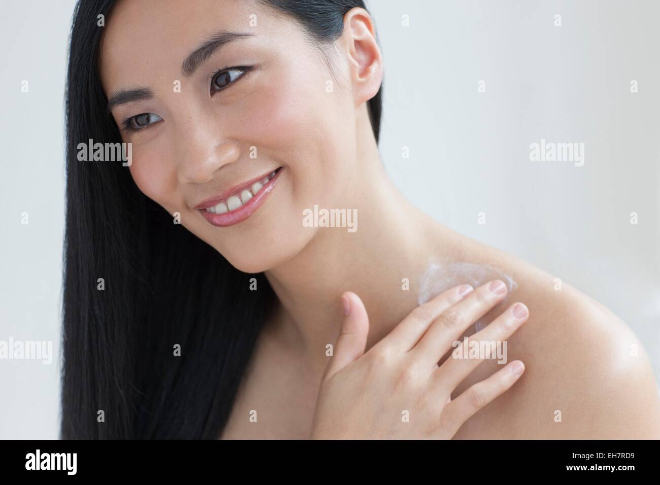 Body care shoulder cream neck hi-res stock photography and images - Alamy