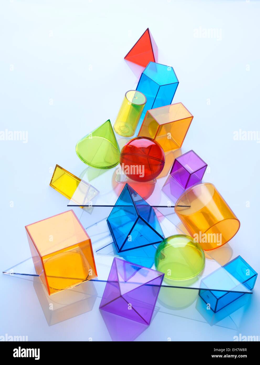 Geometric shapes mathematics hi-res stock photography and images - Alamy