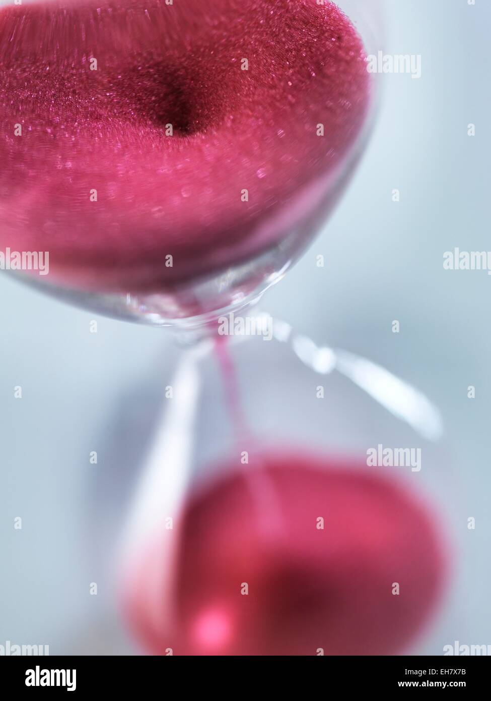 Sand timer running out hi-res stock photography and images - Alamy
