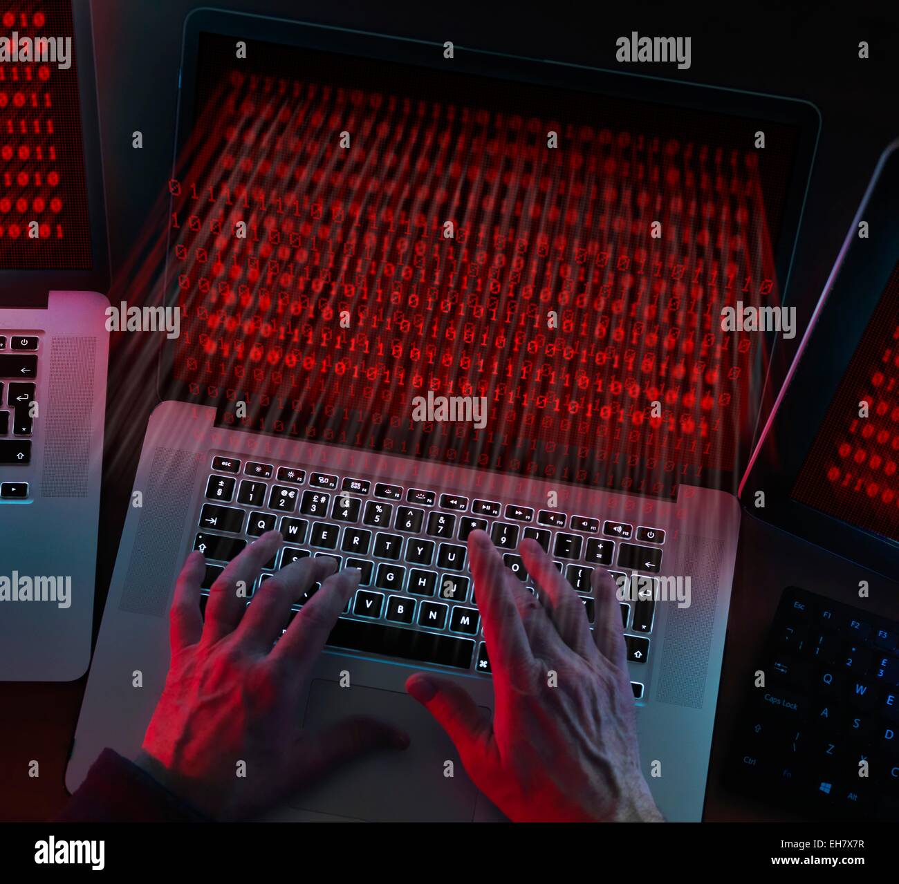 Hacking a computer hi-res stock photography and images - Alamy