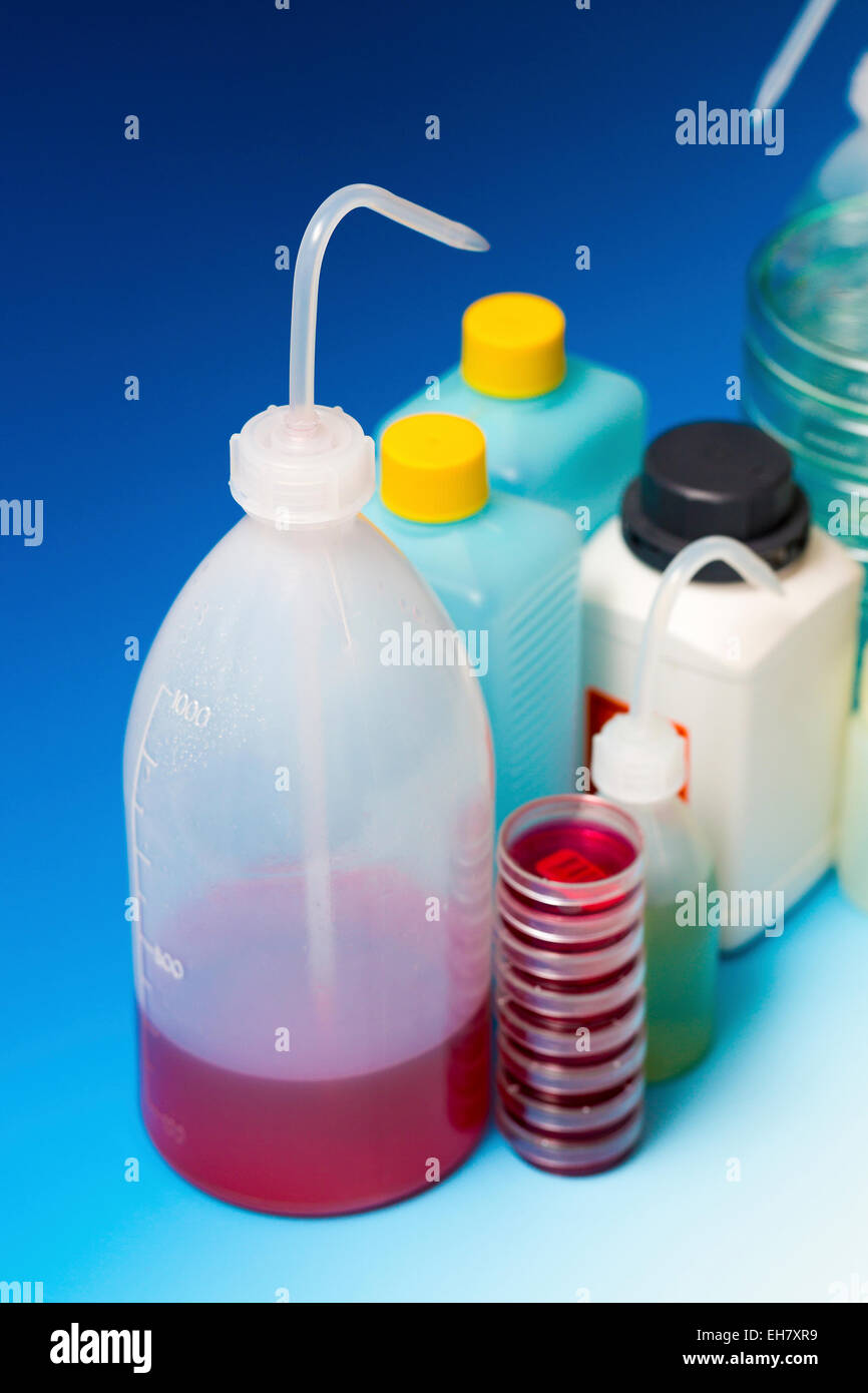 Plastic containers bottles hi-res stock photography and images - Alamy