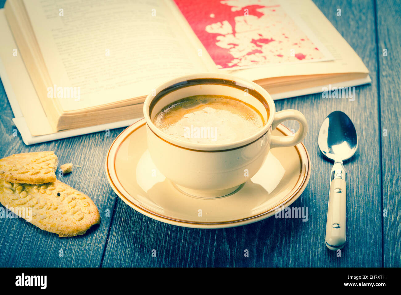 Coffee and biscuits, still life Stock Photo - Alamy