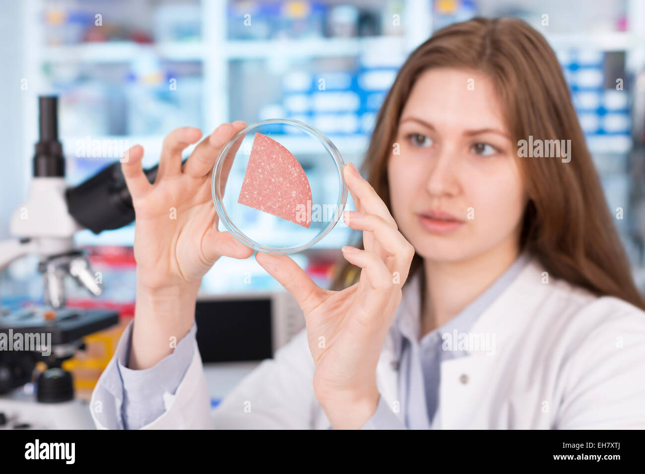 Student testing food in lab hi-res stock photography and images - Alamy