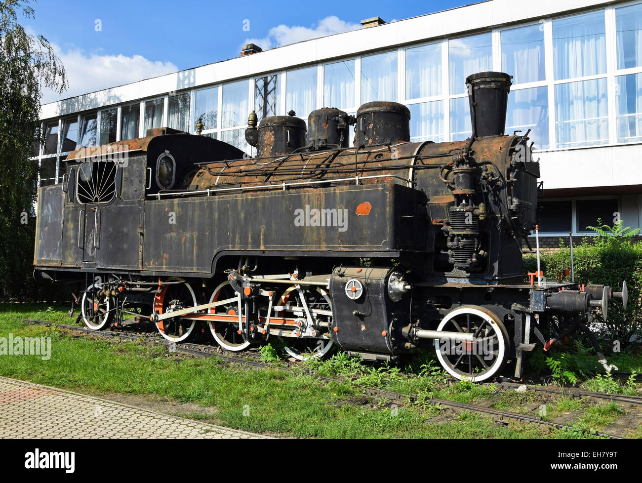 Side view black old train hi-res stock photography and images - Alamy