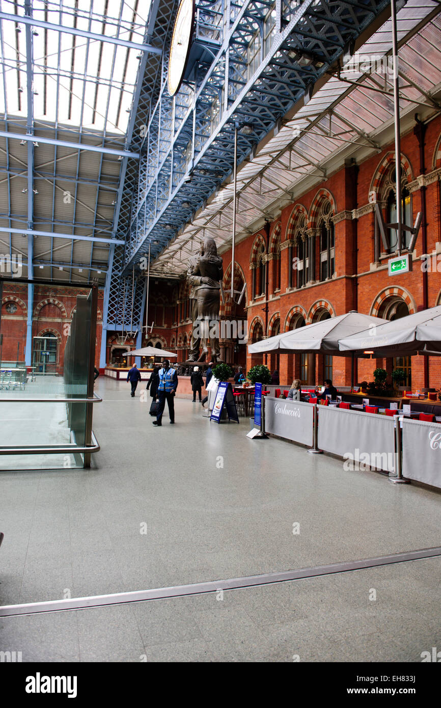 The complex was renovated and expanded from 2001-2007 at a cost of £800 ...