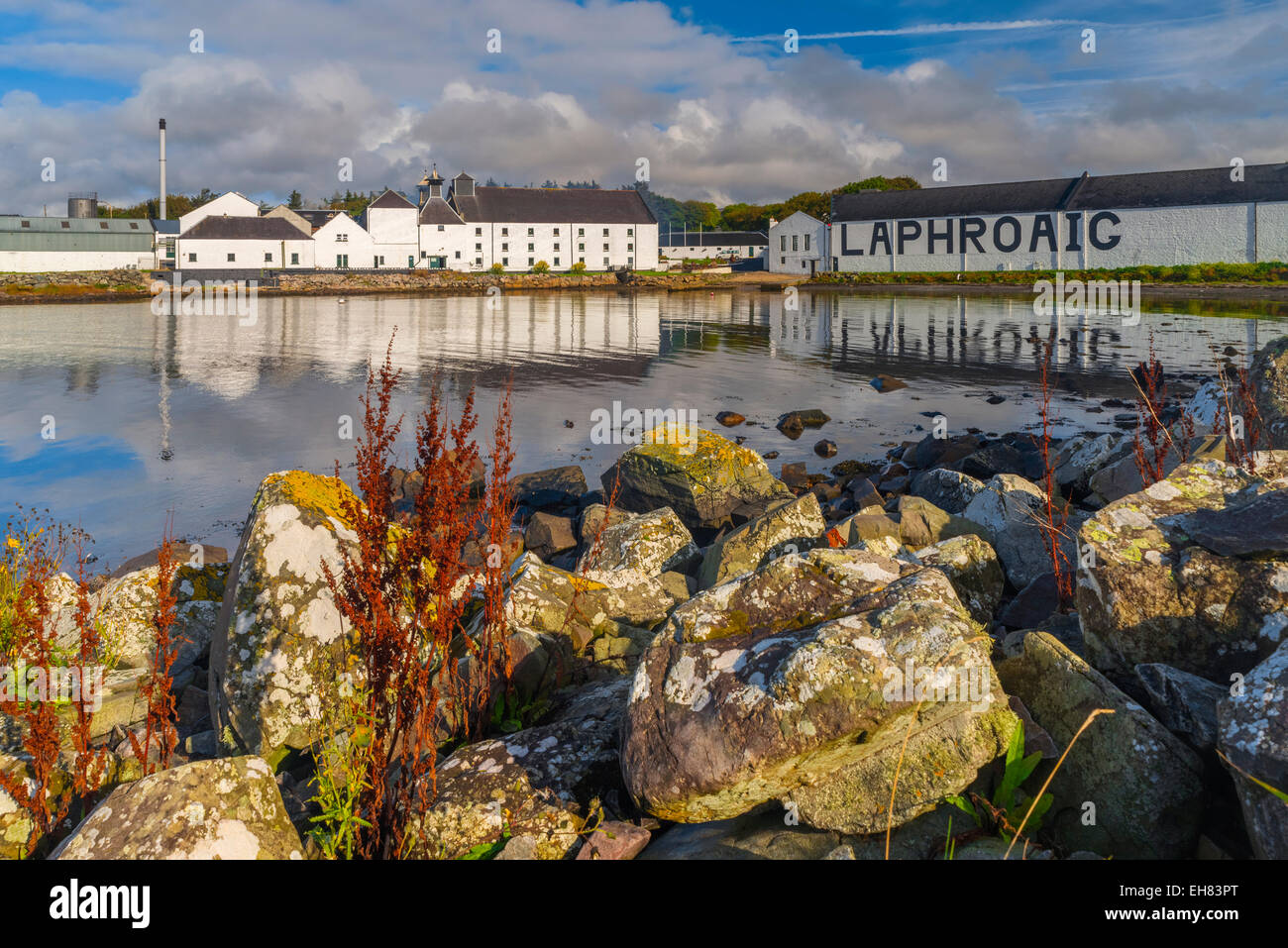 Loch laphroaig hi-res stock photography and images - Alamy