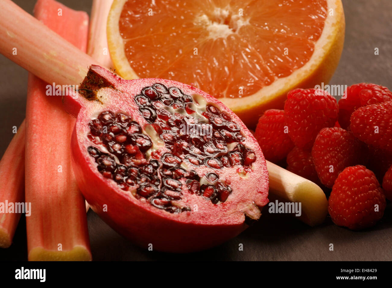 Pink flesh of grapefruit hi-res stock photography and images - Alamy