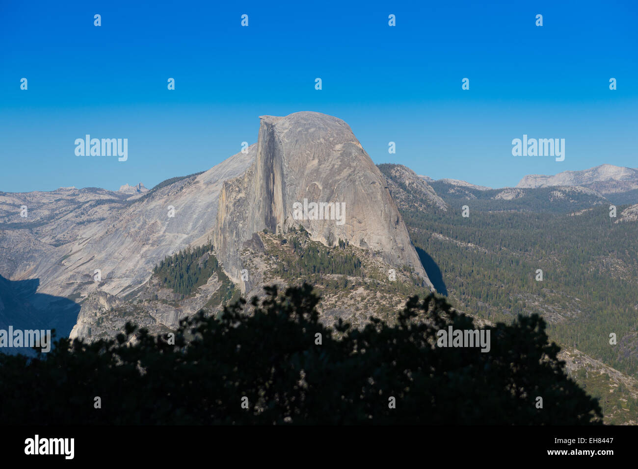 Half Dome peak from Glacier Point, Yosemite National Park, California ...