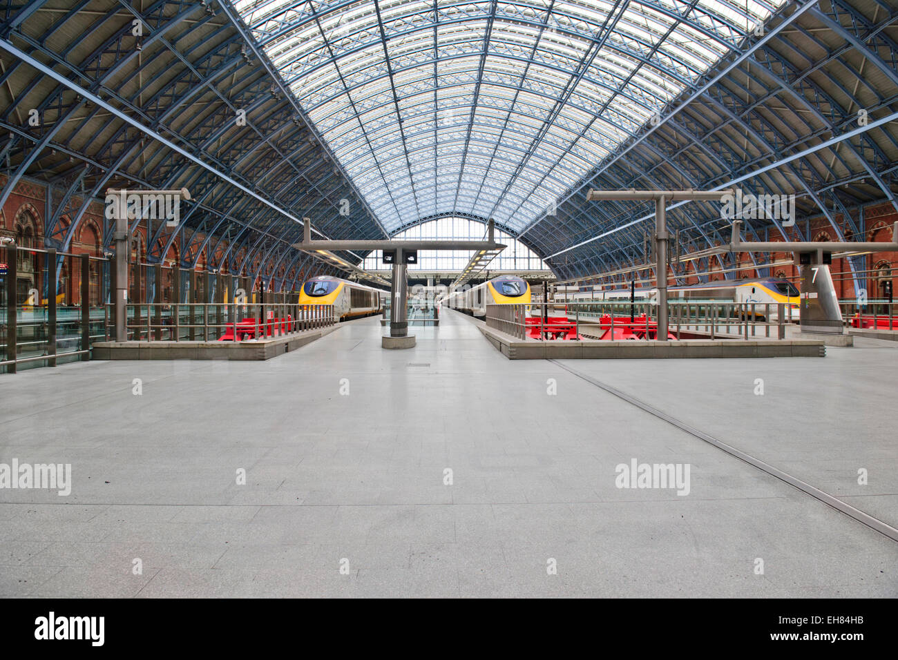 The complex was renovated and expanded from 2001-2007 at a cost of £800 ...