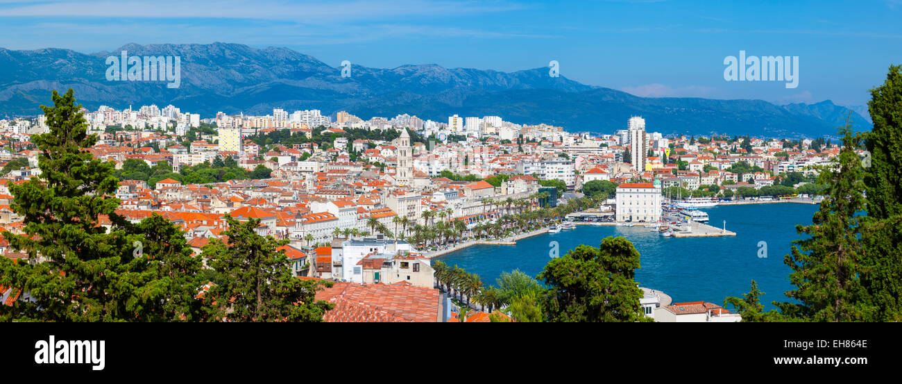 Elevated view over Split's picturesque Stari Grad and harbour, Split ...
