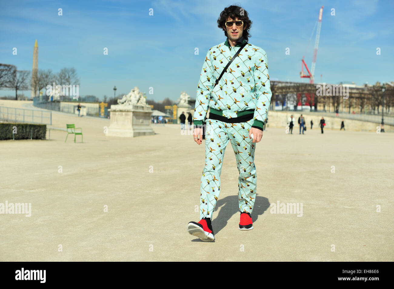 6 manos hi-res stock photography and images - Alamy