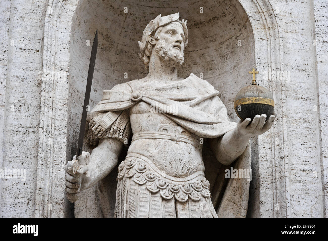 Statue of a roman Emperor, Rome, Italy Stock Photo - Alamy