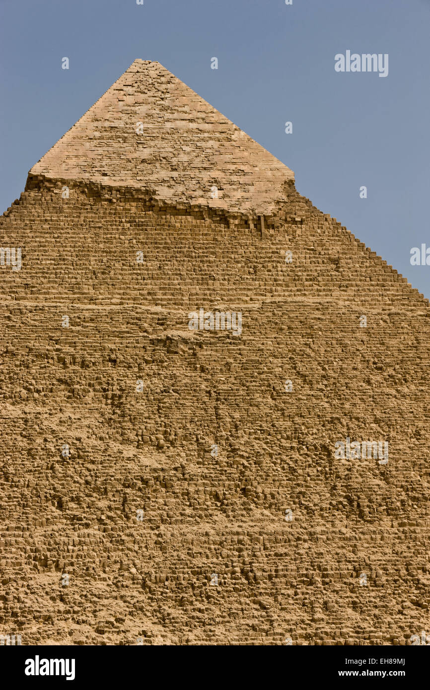 The eroded top of the Pyramid of Khafre in Giza, UNESCO World Heritage ...