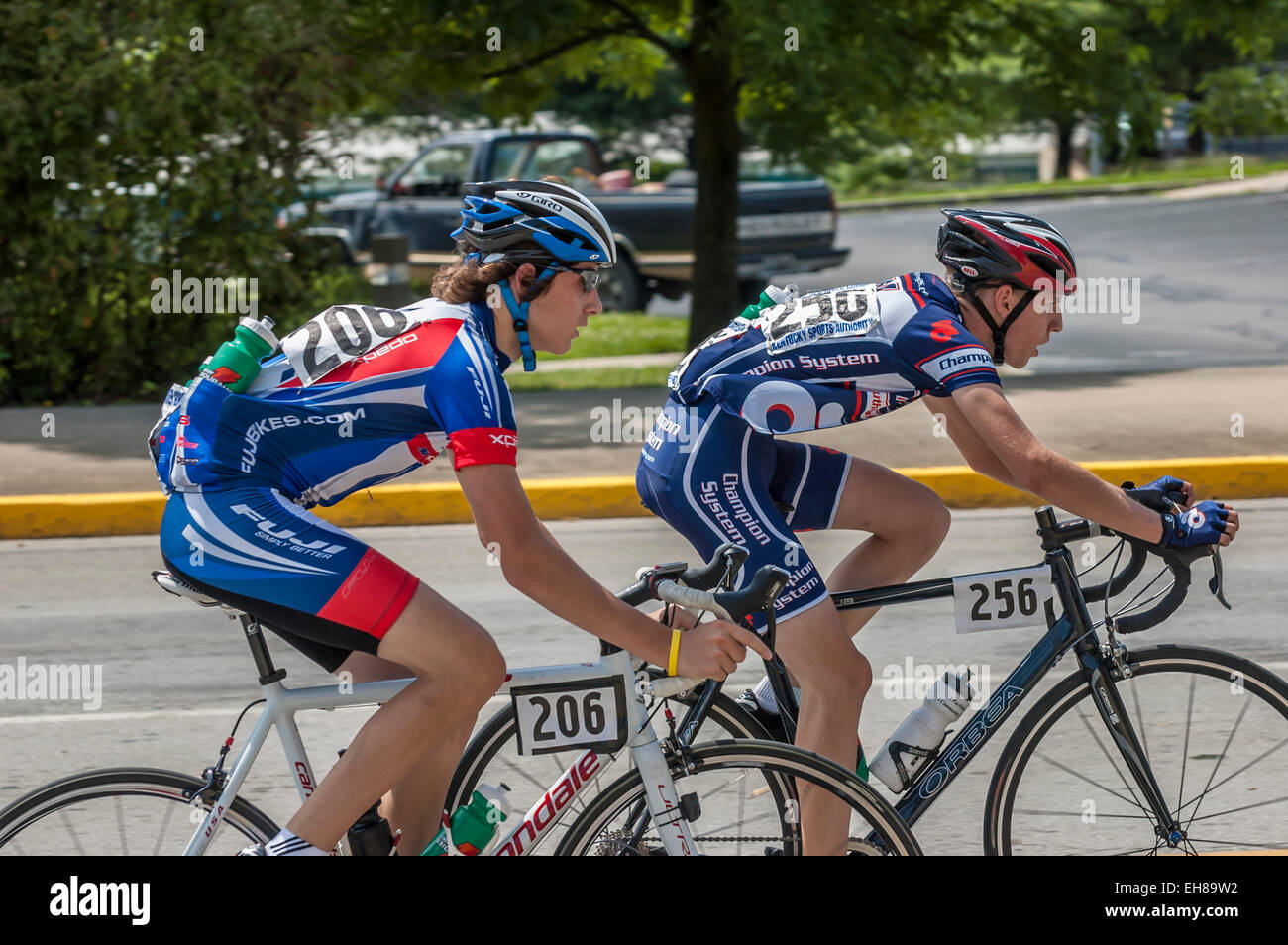 Cross county women hi-res stock photography and images - Alamy