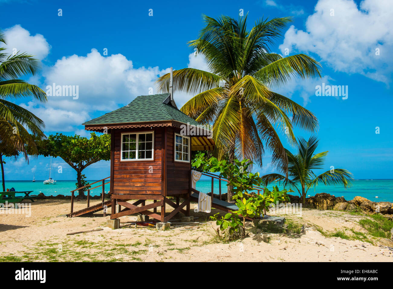 Baywatch tower on pigeon point hi-res stock photography and images - Alamy