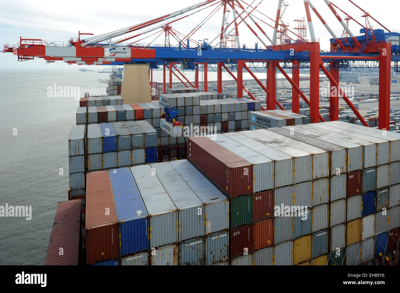 The first containers are being unloaded from the world's largest ...